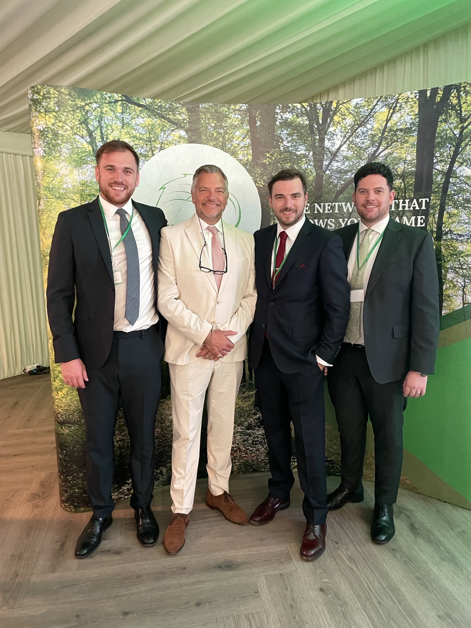 Daniel Hobbs appointed CEO of New Leaf Distribution – Mortgage Strategy